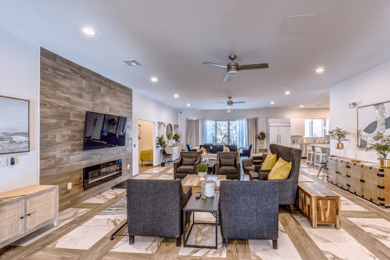 Luxury Rehab in Phoenix (Biltmore) | Plugged In Recovery